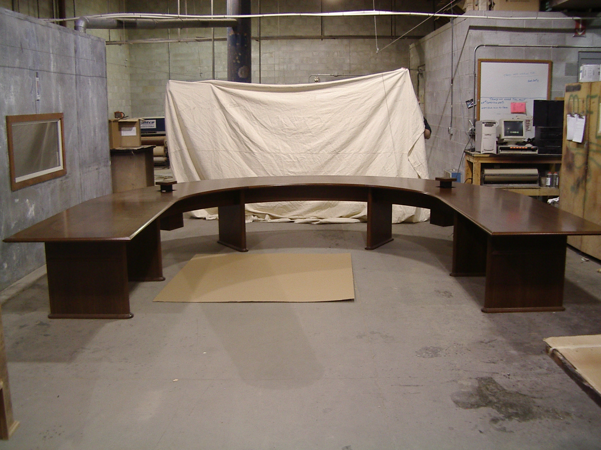 Town Council desk - RJ Woodworking